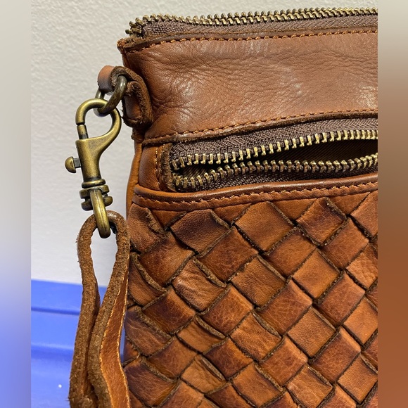 PIKOLINOS | Bags | Pikolinos Faura Boho Rustic Look Brown Leather Purse ...